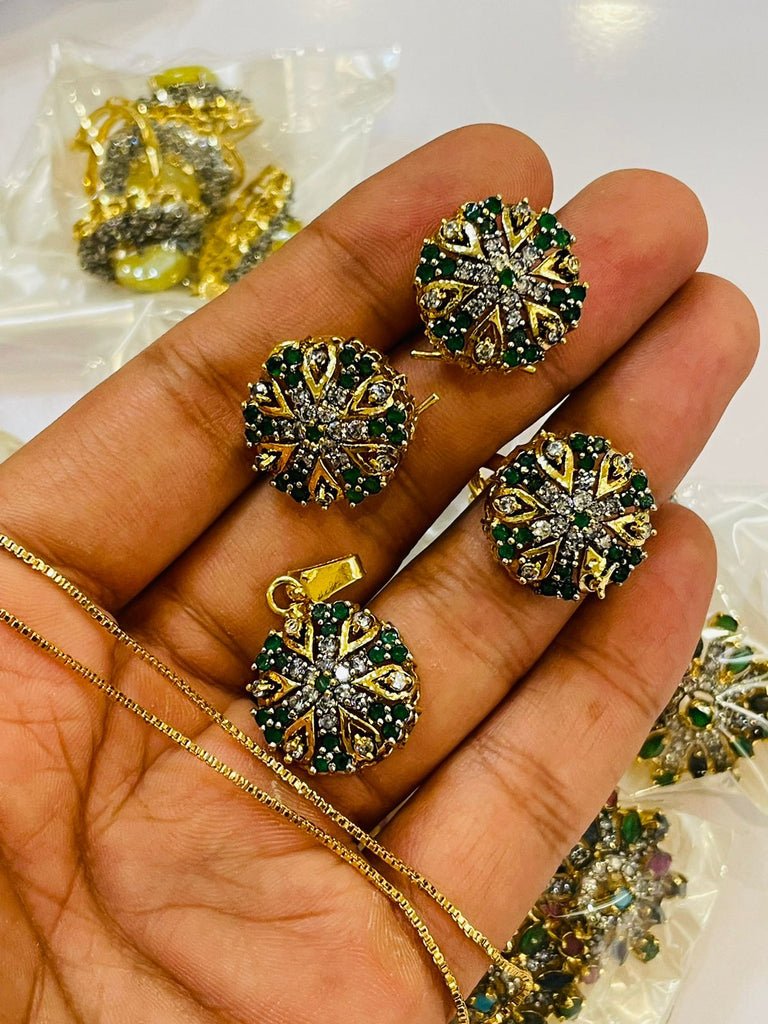 Women's Necklace Set Online in Pakistan | Necklace Design | Meerzah