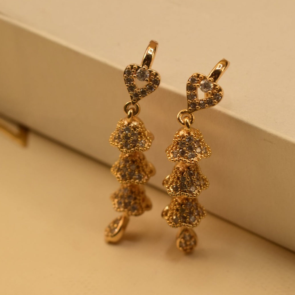 Unique Design Golden Earrings For Girls/women. | Meerzah