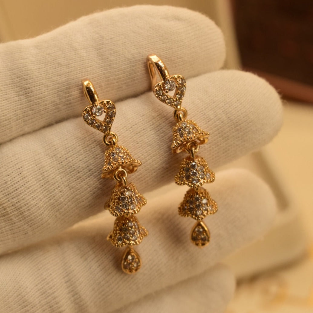 Unique Design Golden Earrings For Girls/women. | Meerzah