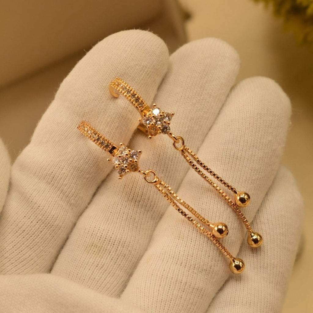 Buy Pakistani Earrings for Women Online | Gold Earrings | Meerzah