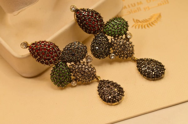 Buy Pakistani Earrings for Women Online | Gold Earrings | Meerzah